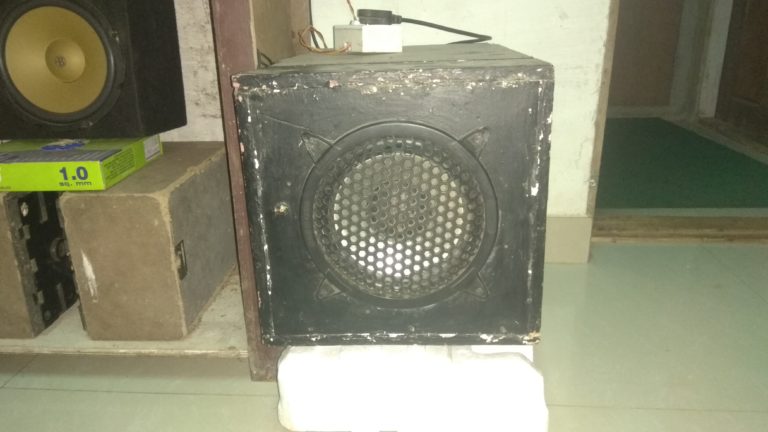 Subwoofer Amplifier and Subwoofer Speakers