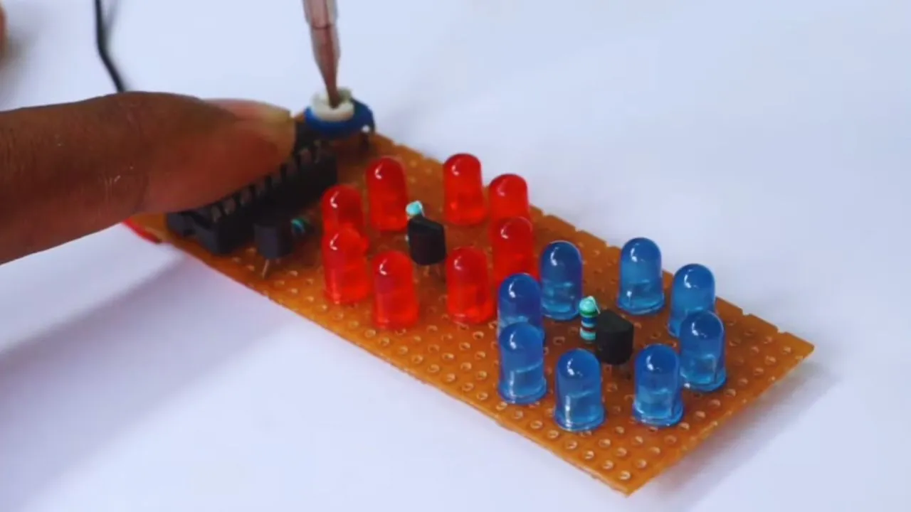 How to Make a Police Flashlight